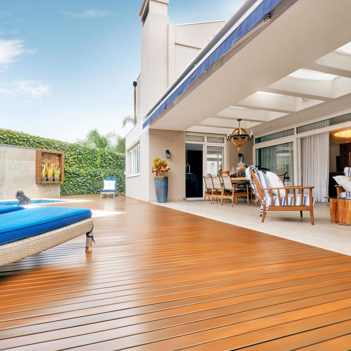 Exotic Hardwood Decking & Lumber Distributor | Russin