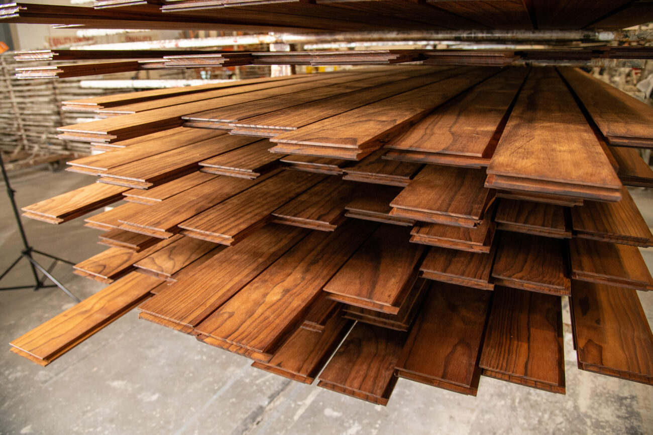 Custom Wood Finishing & Painting - Russin